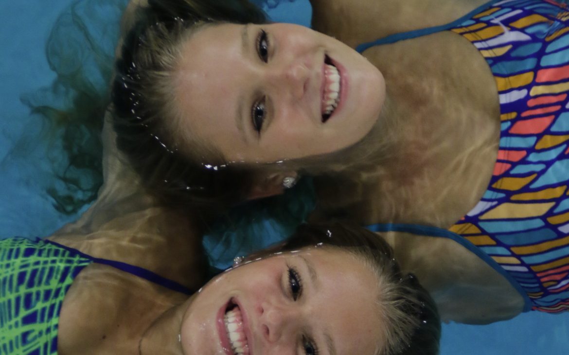 Twin sisters swim into first year at KSC – The Equinox