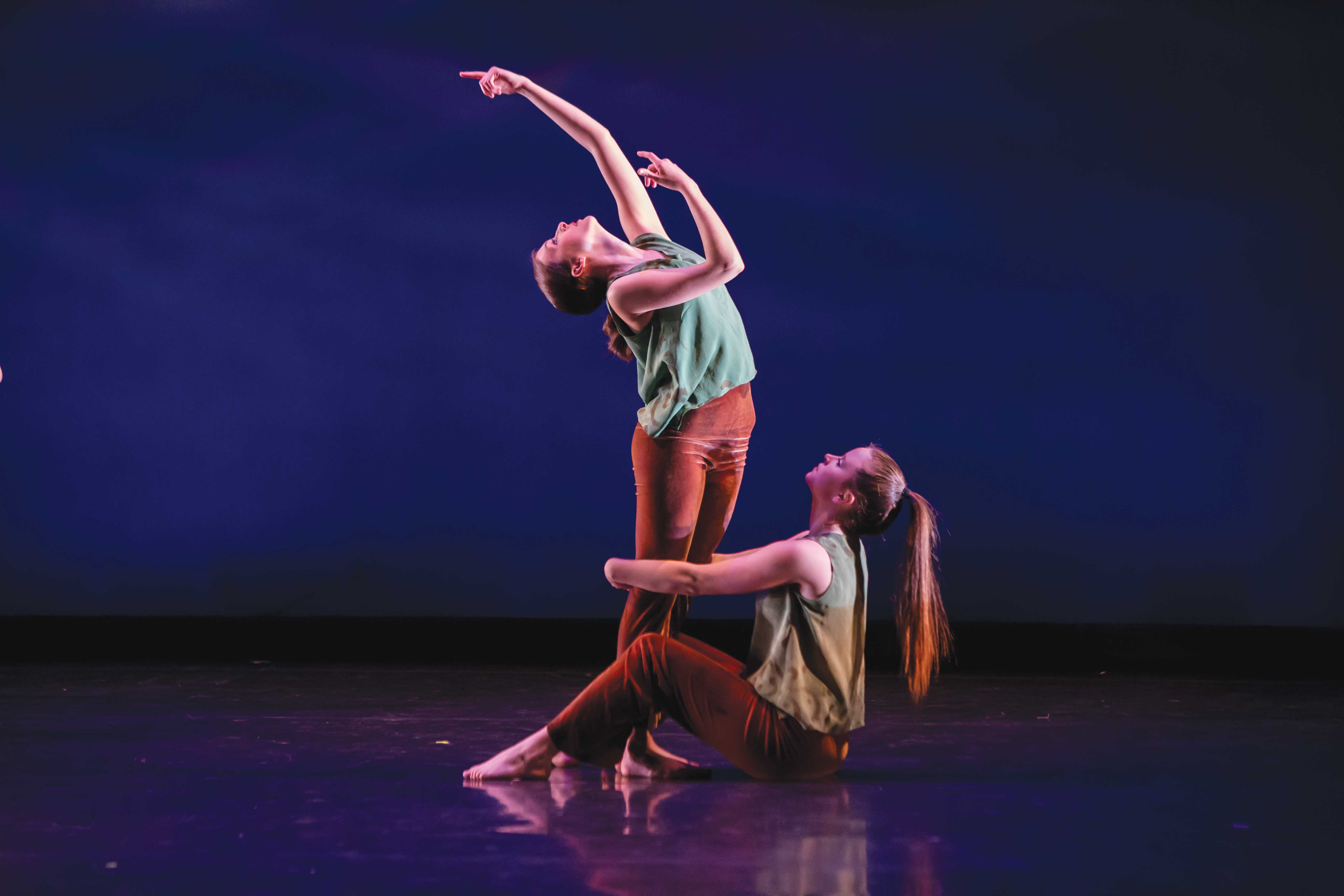 SHINING BRIGHT THROUGH DANCE – The Equinox
