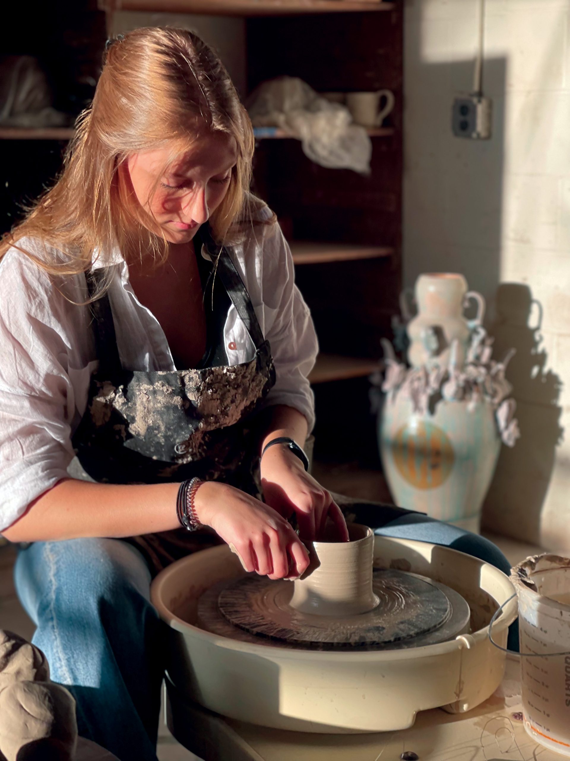 Senior sells ceramics at Art & Design showcase – The Equinox