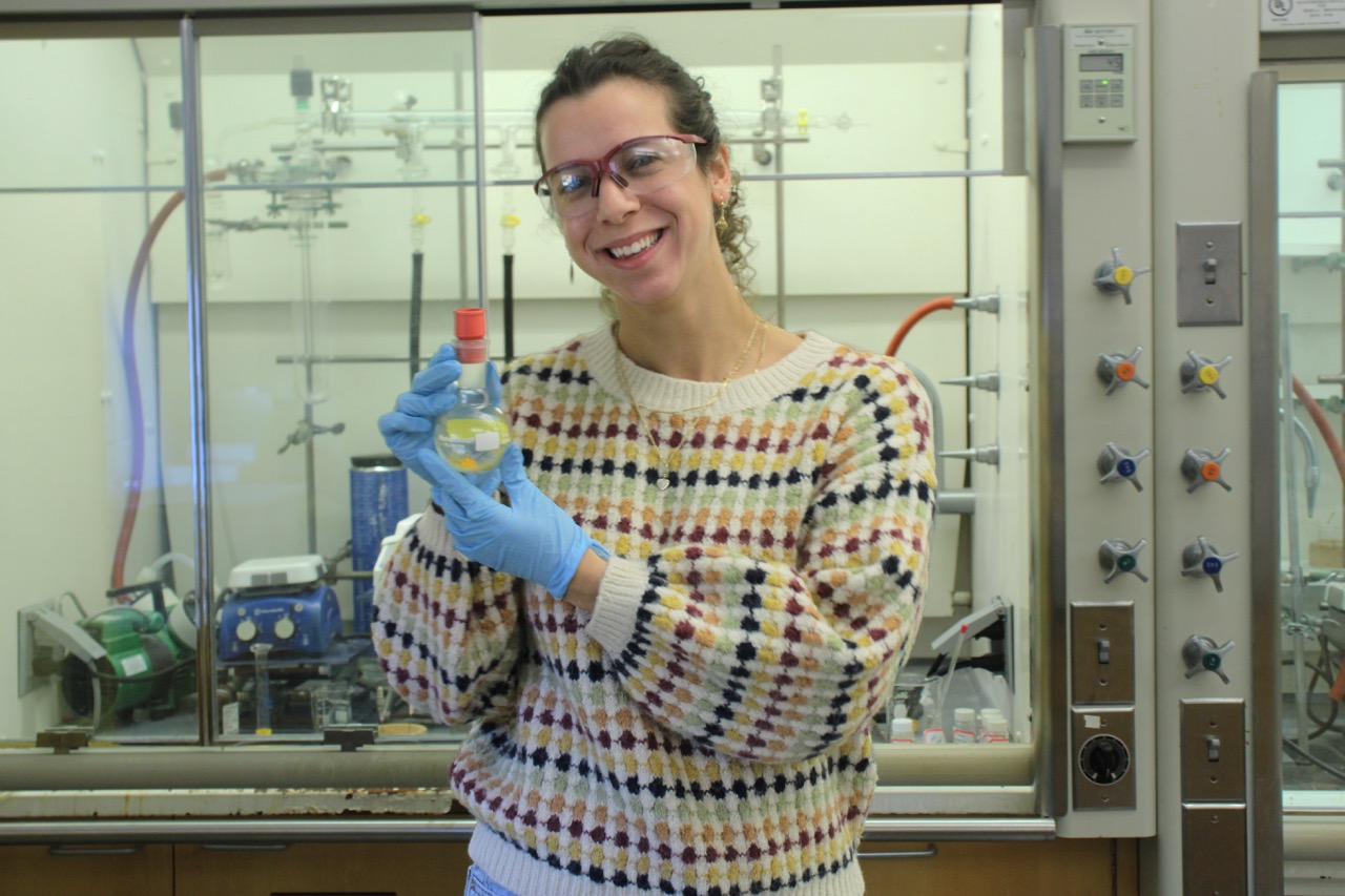 Research opportunities in the chemistry program – The Equinox