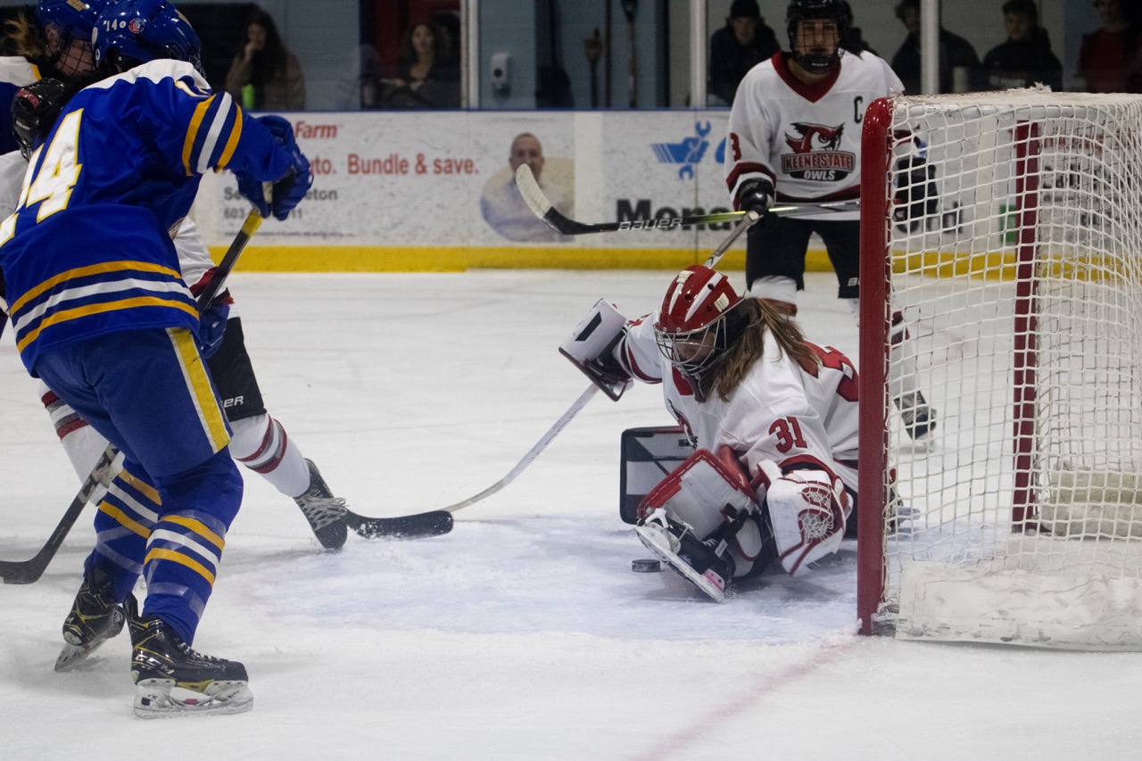 Large home loss for KSC women’s ice hockey – The Equinox