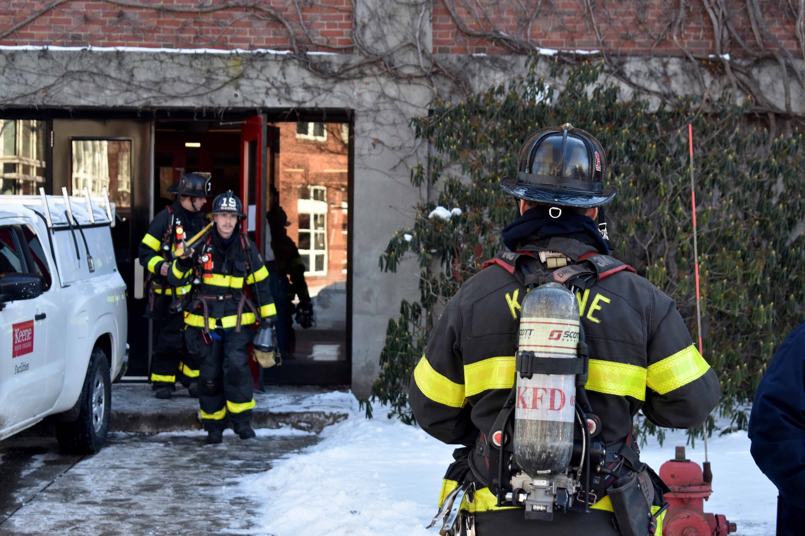 Steam leak in Spaulding Gym – The Equinox