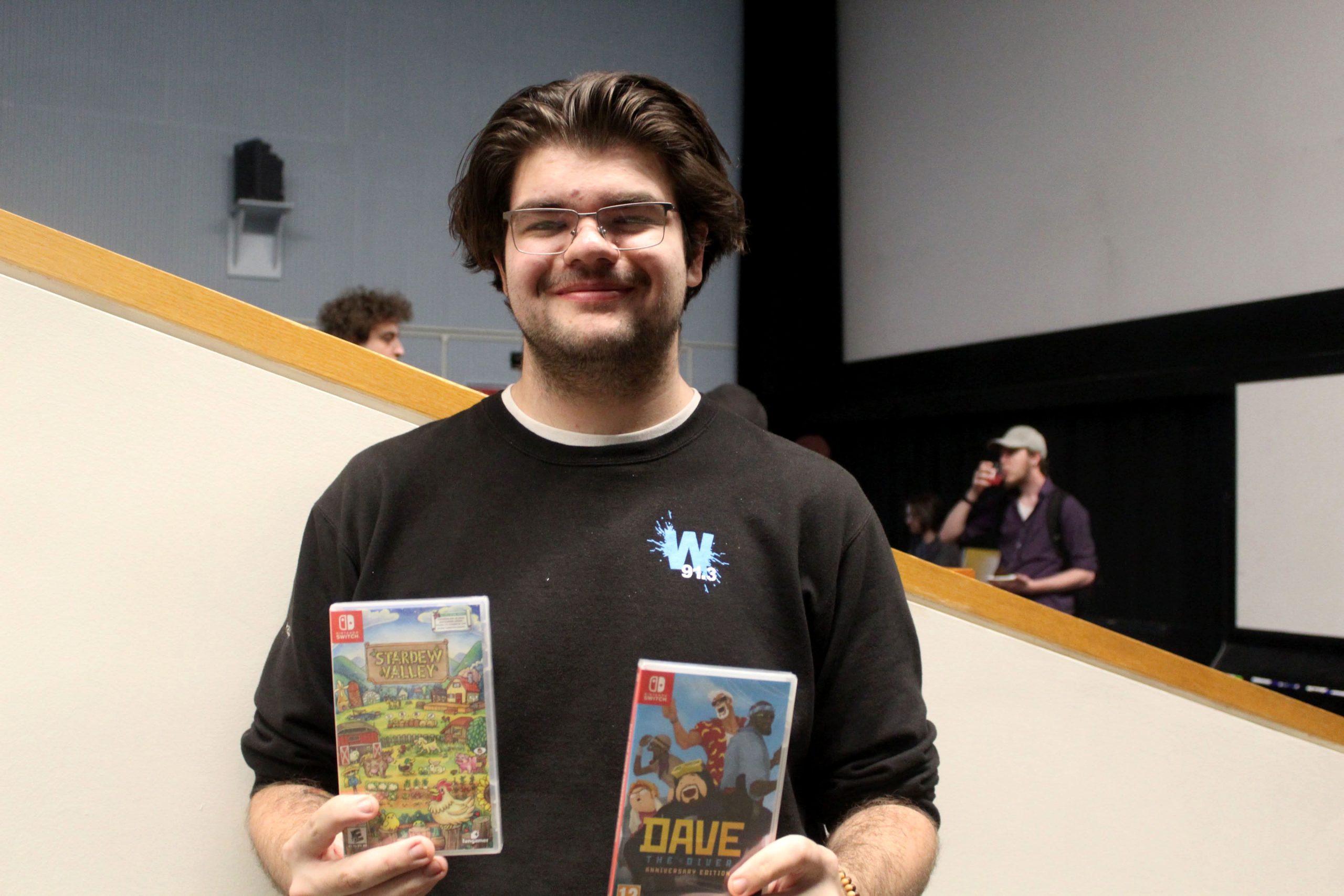 ‘Put down the lobster and nobody gets hurt’ – The Equinox