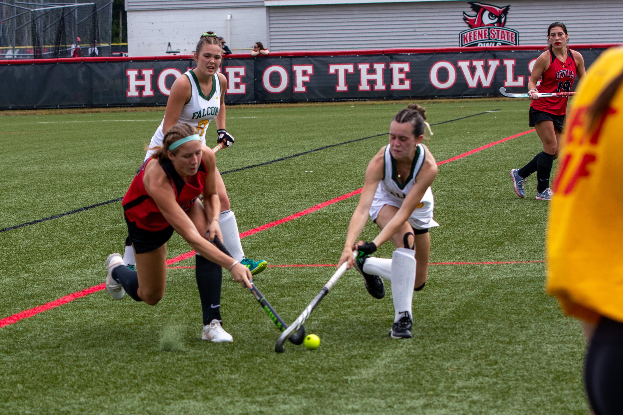 Owls move to 6-0 with win – The Equinox