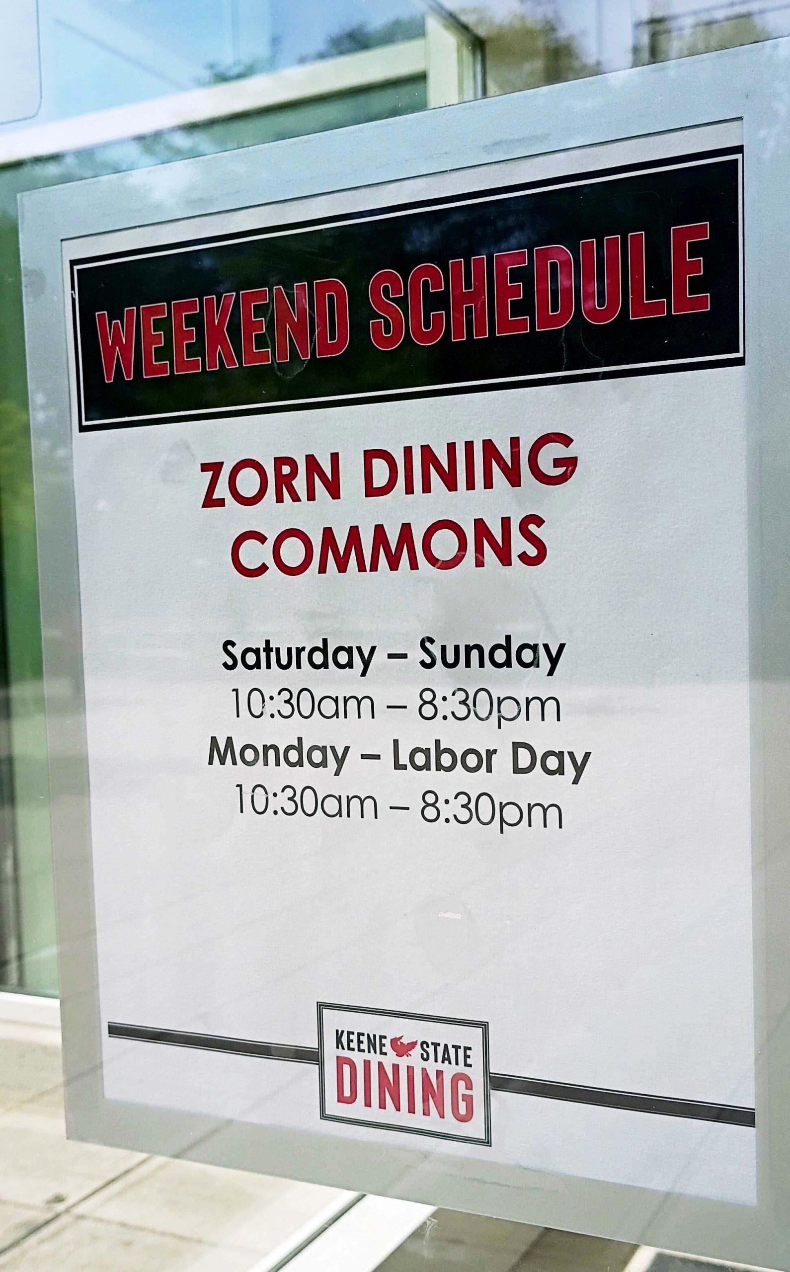 Students report mixed feelings on new dining hours – The Equinox