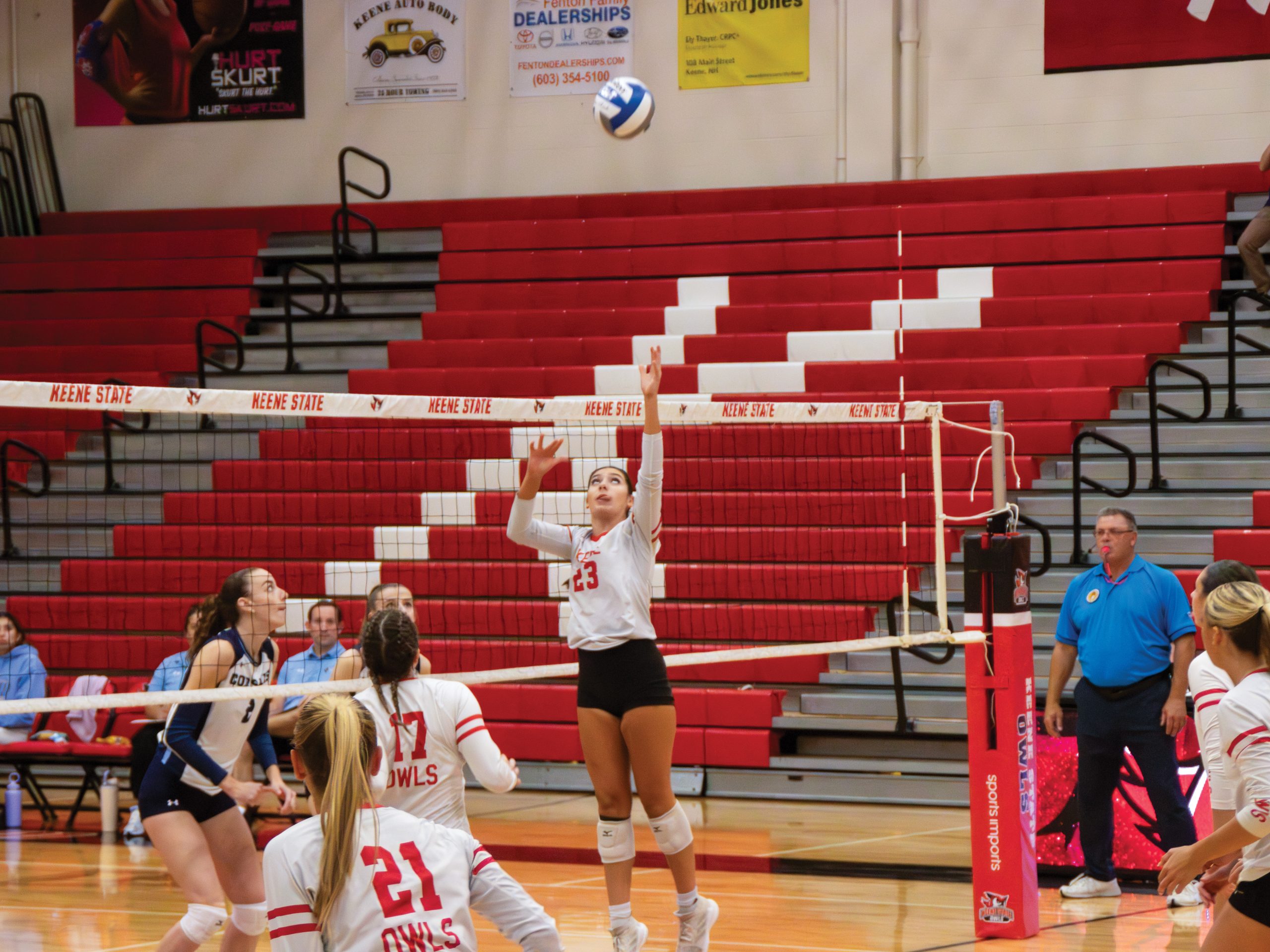 Women’s volleyball takes 3-1 fall to Corsairs – The Equinox