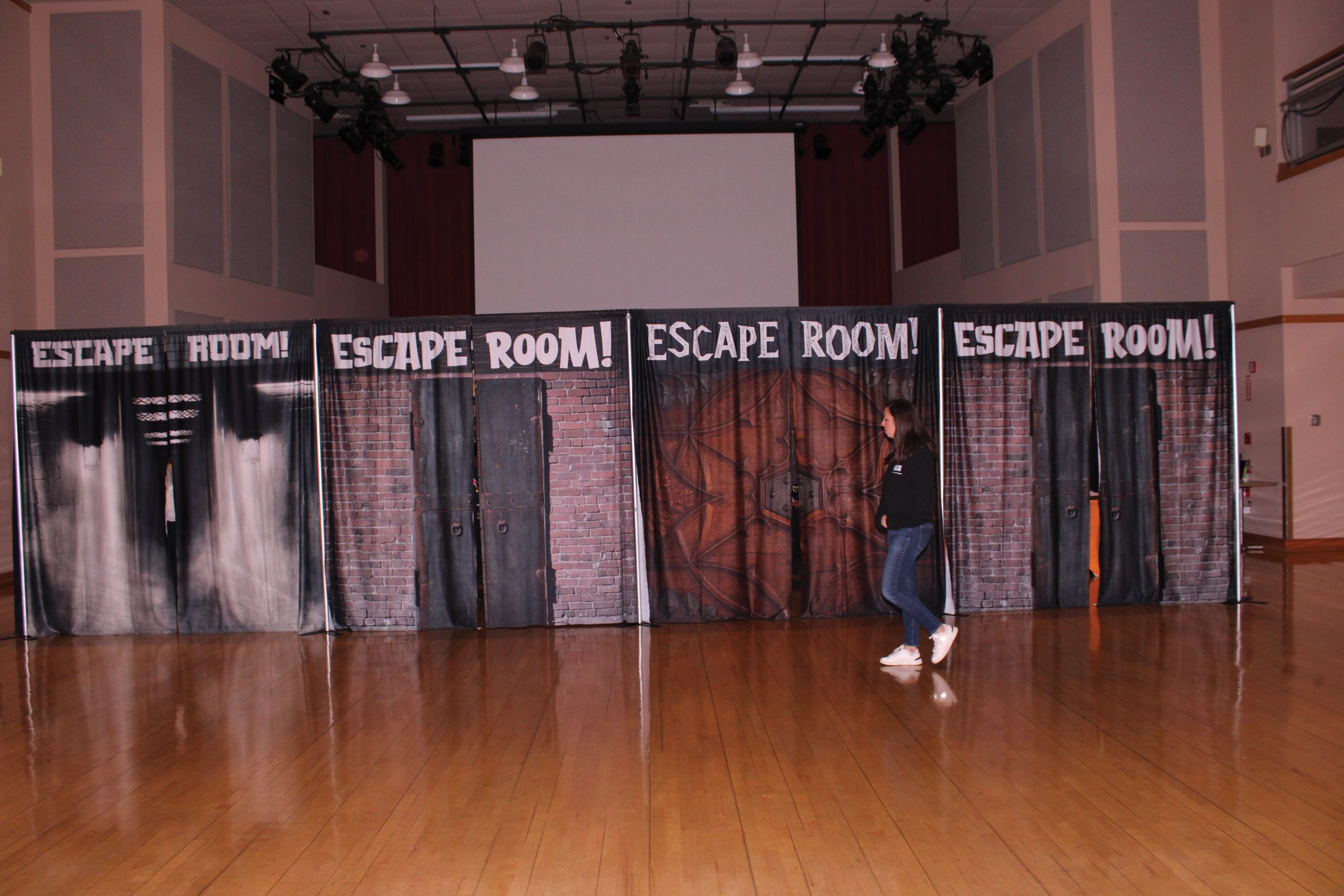 Escaping boredom on Halloween – The Equinox